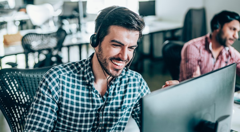 How to Sell: 9 Tips to Help Get Better at Selling Anything